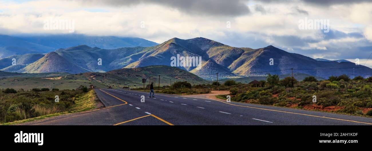 The karoo landscape hi-res stock photography and images - Alamy