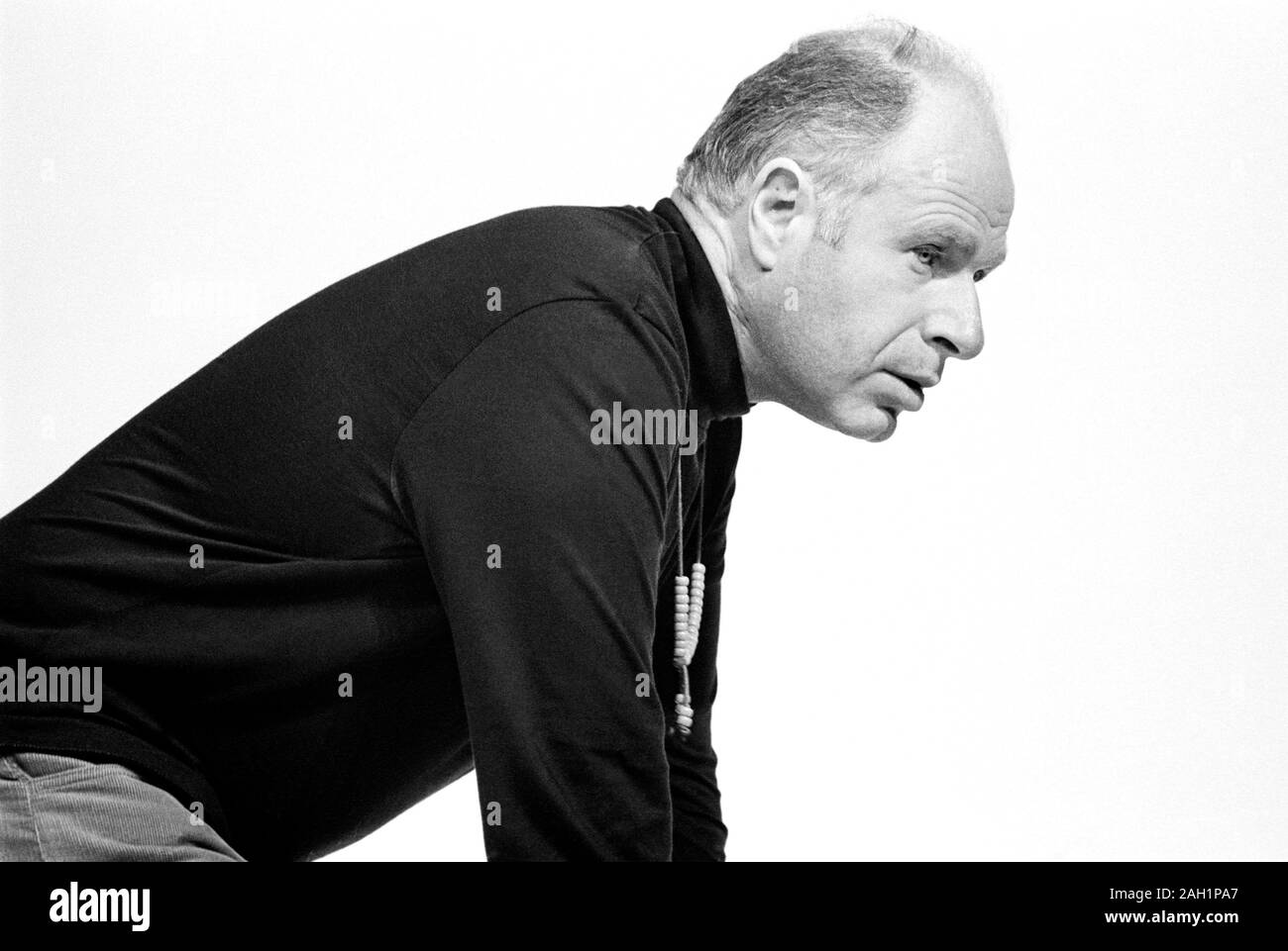 Peter Brook (director) rehearsing Shakespeare’s A MIDSUMMER NIGHT'S ...