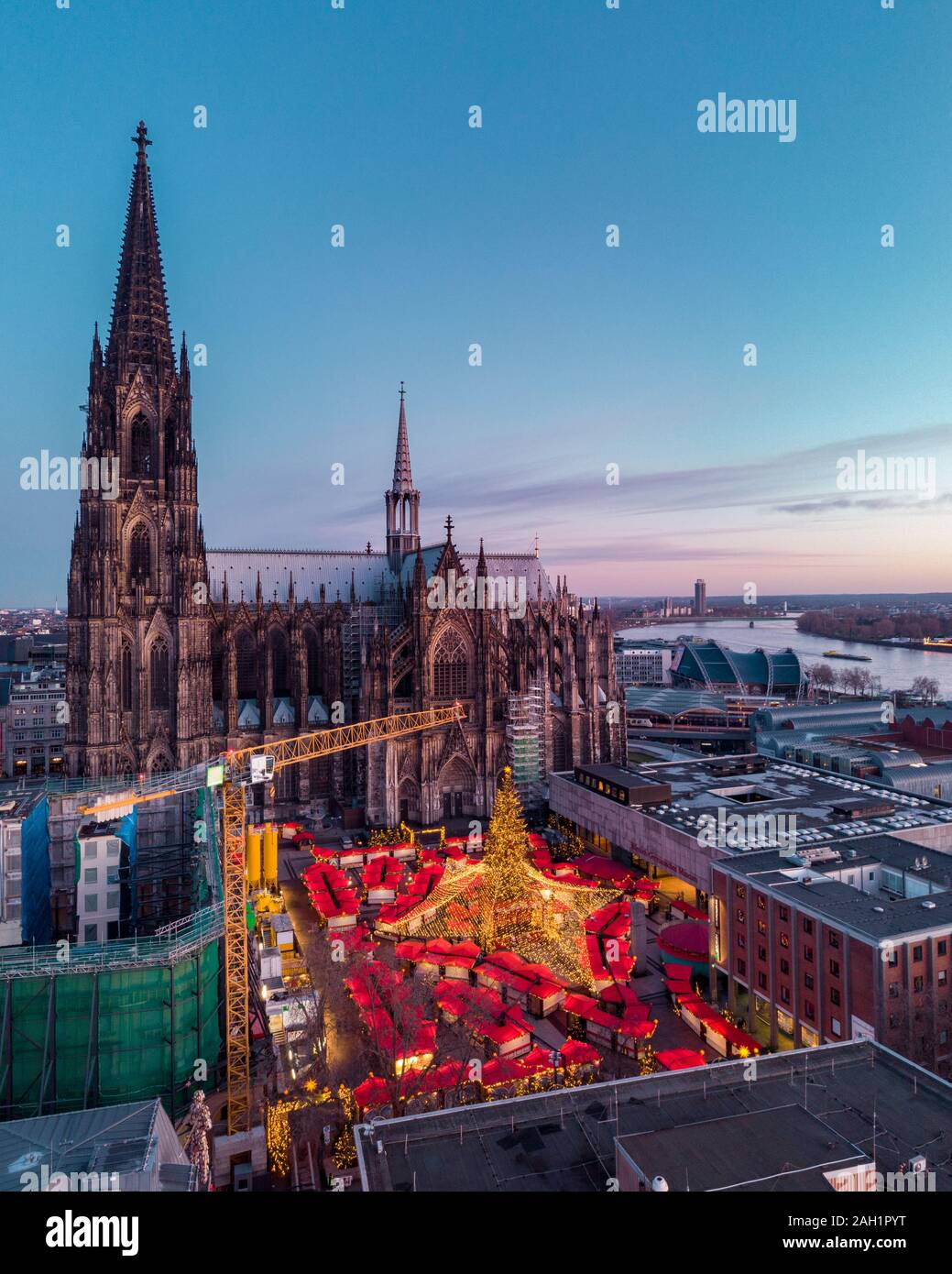 Koln traditional hi-res stock photography and images - Alamy