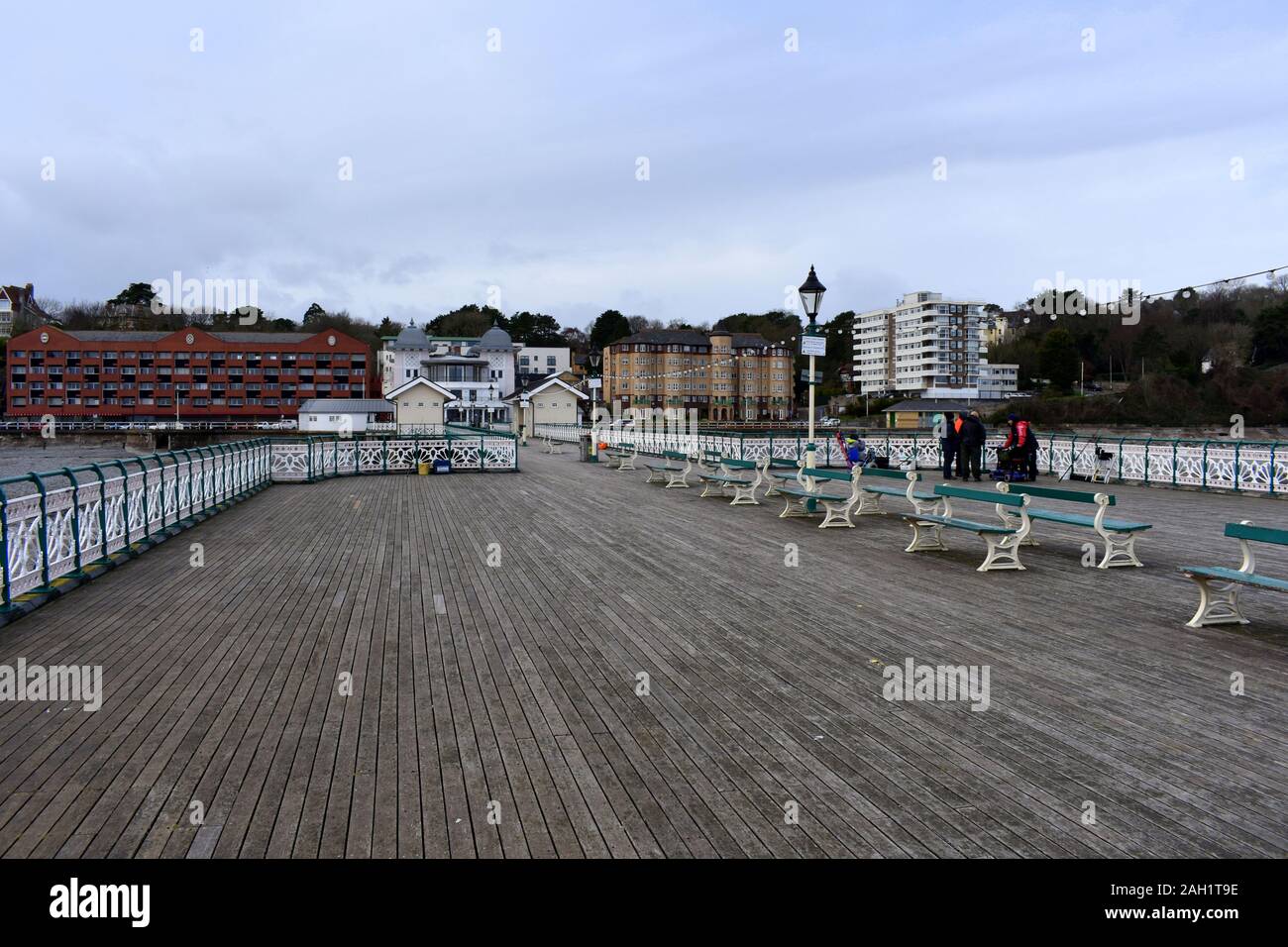 Waterside pavilion pavilion hi-res stock photography and images - Alamy