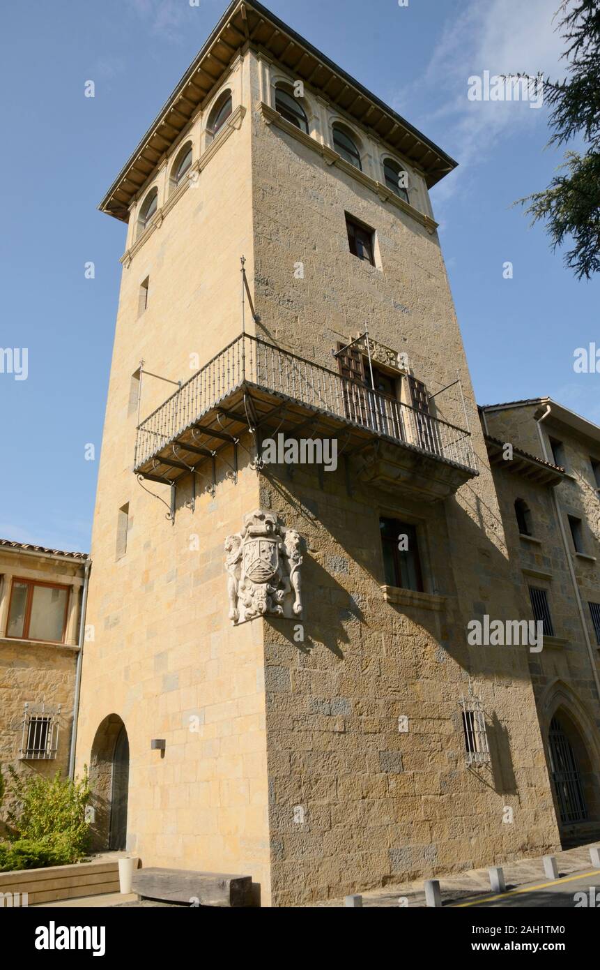 Pamplona campus hi-res stock photography and images - Alamy