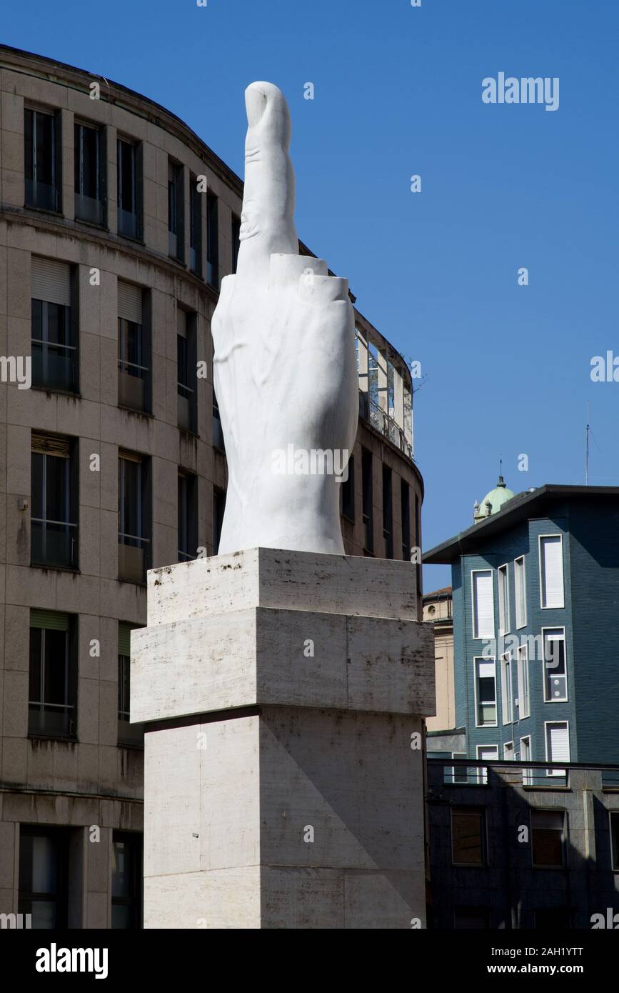 Il dito hi-res stock photography and images - Alamy