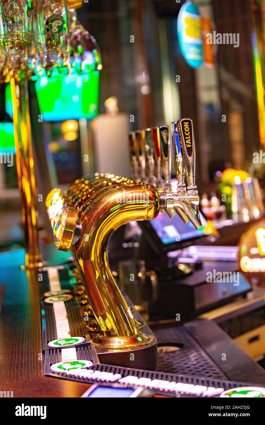 Fancy beer tap hi-res stock photography and images - Alamy