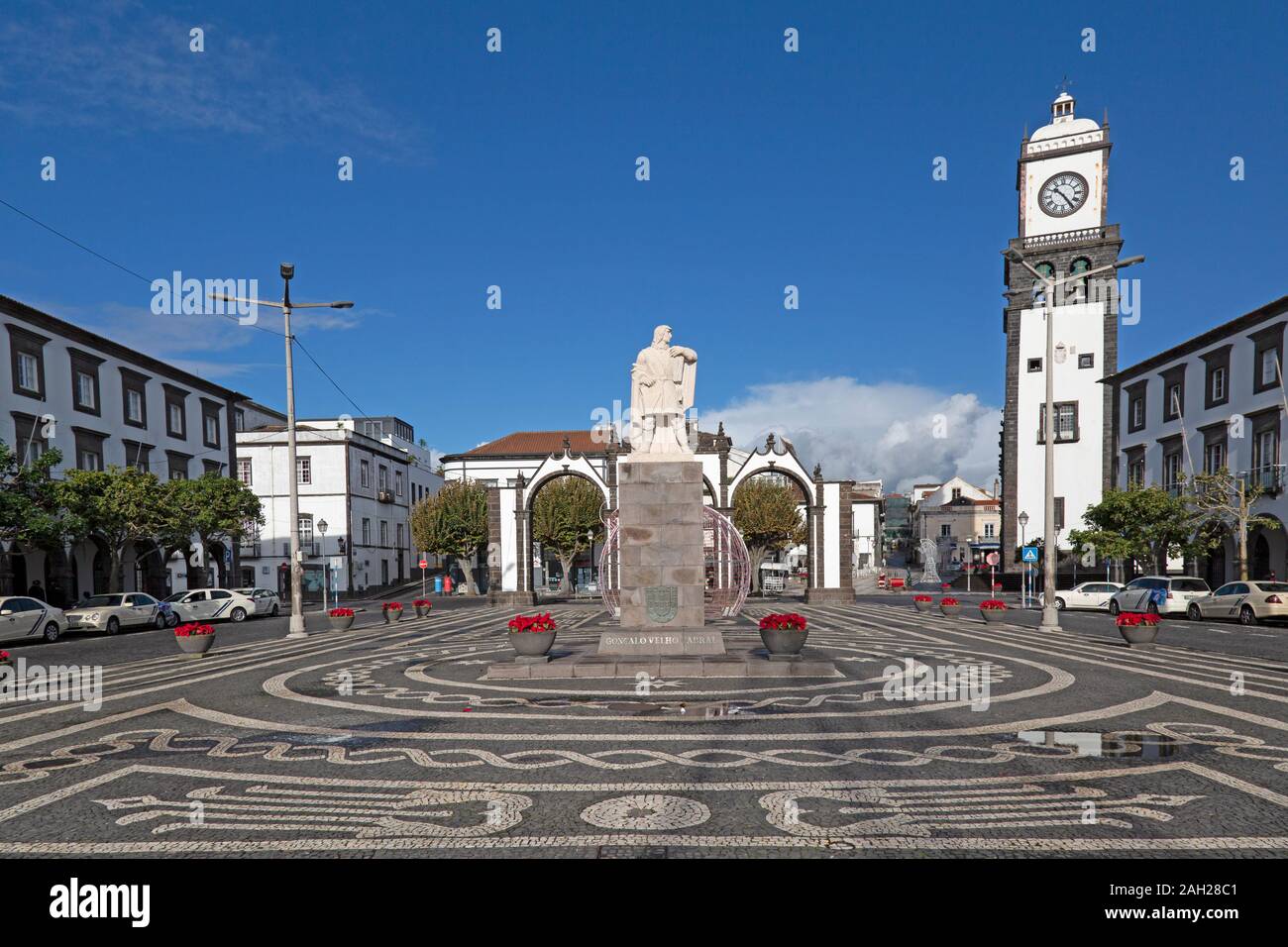 Saint miguel church hi-res stock photography and images - Alamy