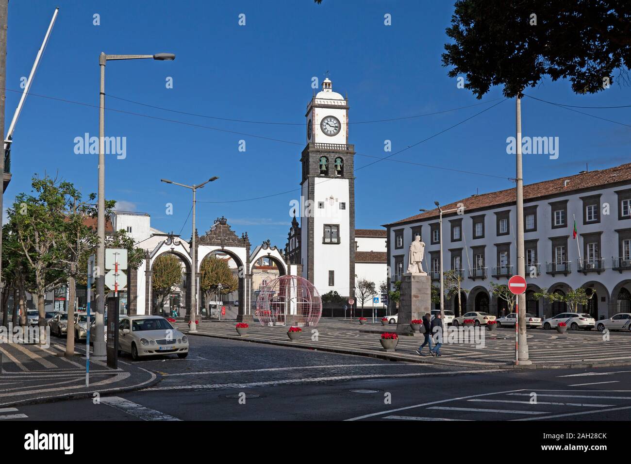 The Three Arches and clock tower of San Sebastian Church at Ponta ...
