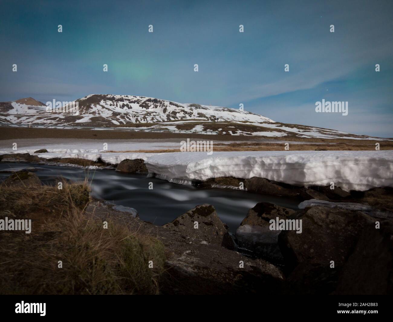Icelandic night sky hi-res stock photography and images - Alamy