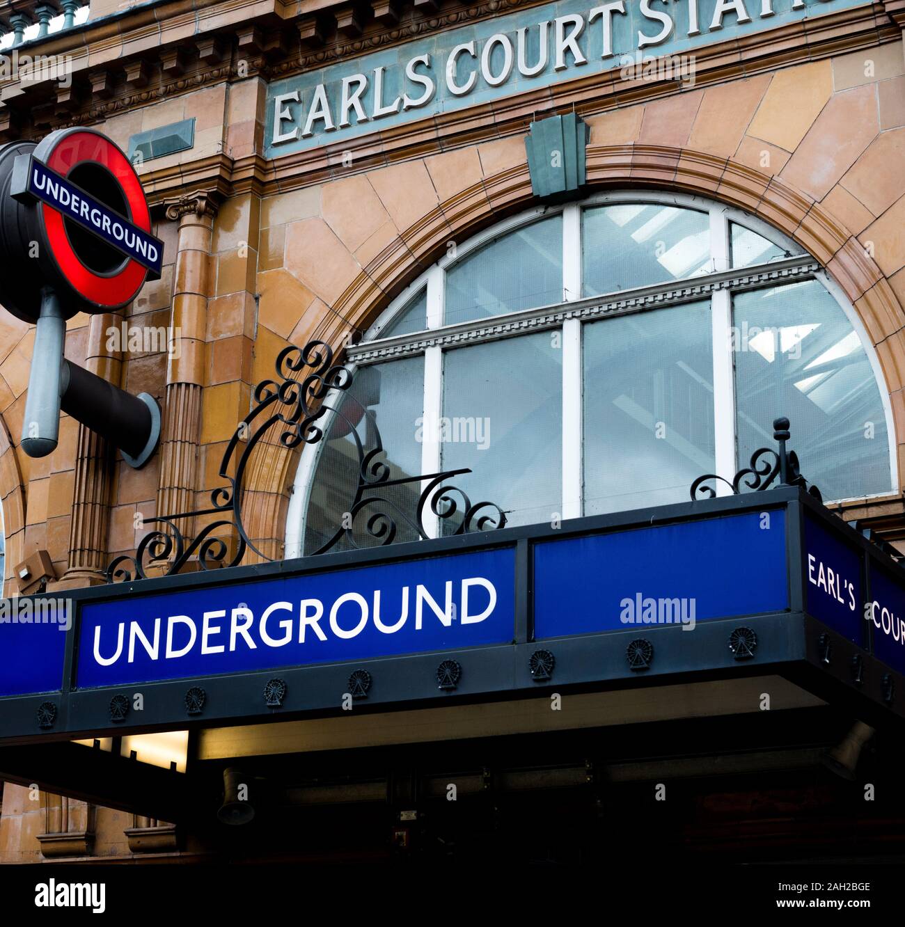 The first line to underground hi-res stock photography and images - Alamy
