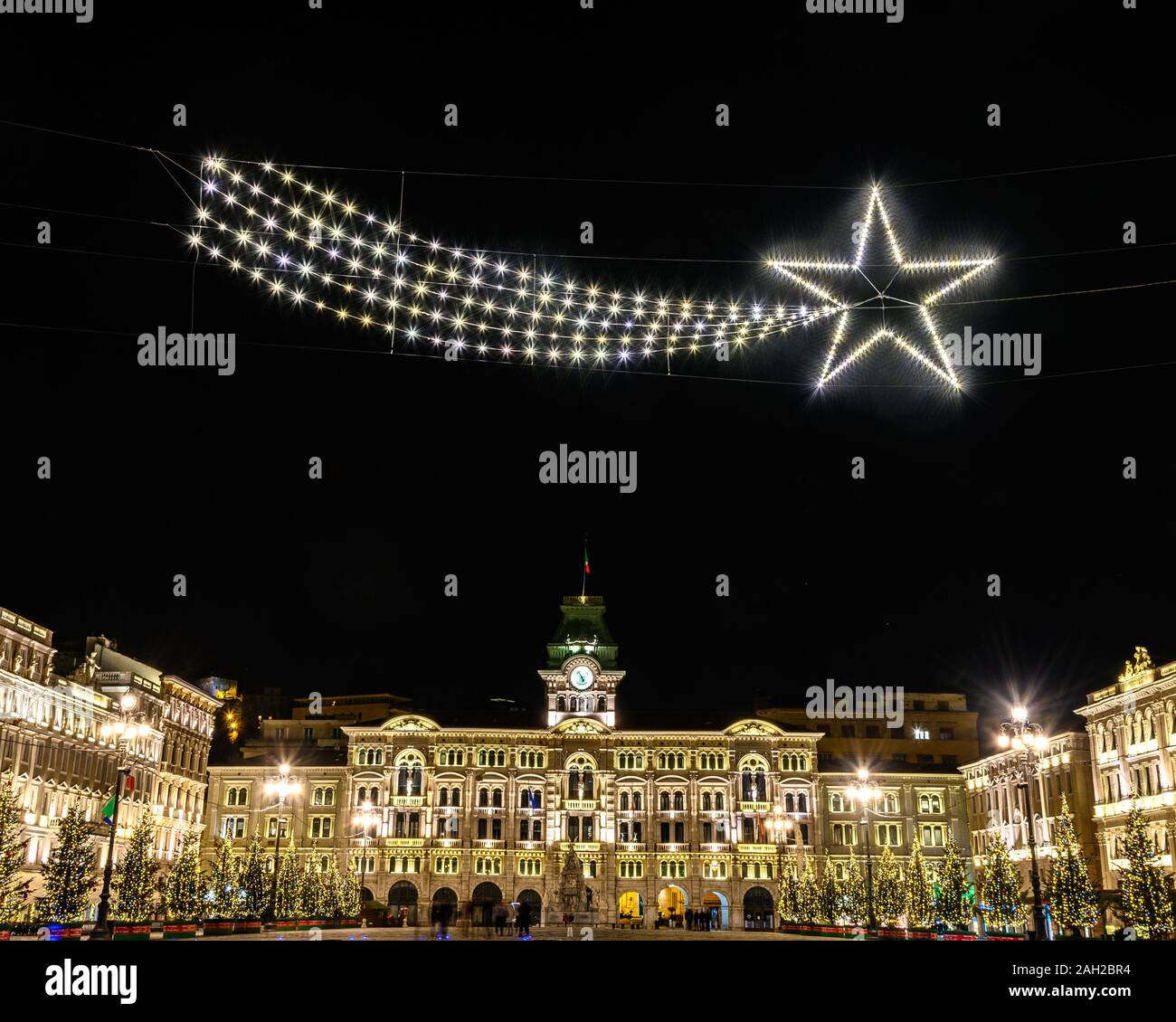 Europes Largest Square High Resolution Stock Photography and Images - Alamy