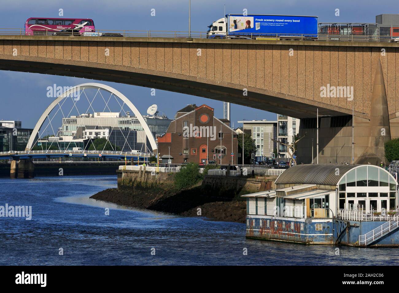 Bridges of scotland hi-res stock photography and images - Alamy