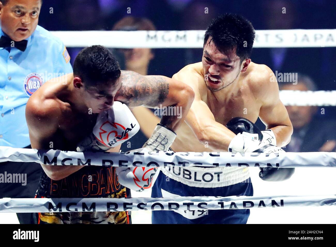 Kanagawa, Japan. 23rd Dec, 2019. (L-R) Steven Butler (CAN), Ryota ...