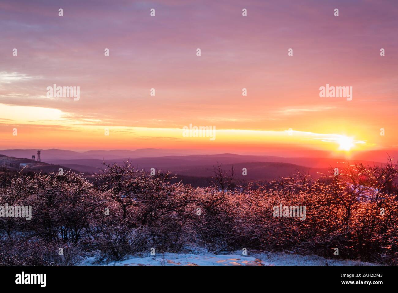 Vivid stunning sunset at High Point State Park, top of NJ, first day of ...
