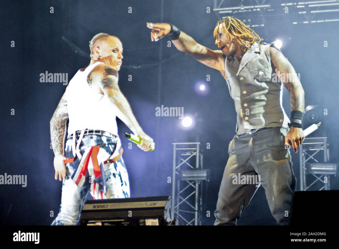 The Prodigy: Keith Flint and Maxim Stock Photo - Alamy