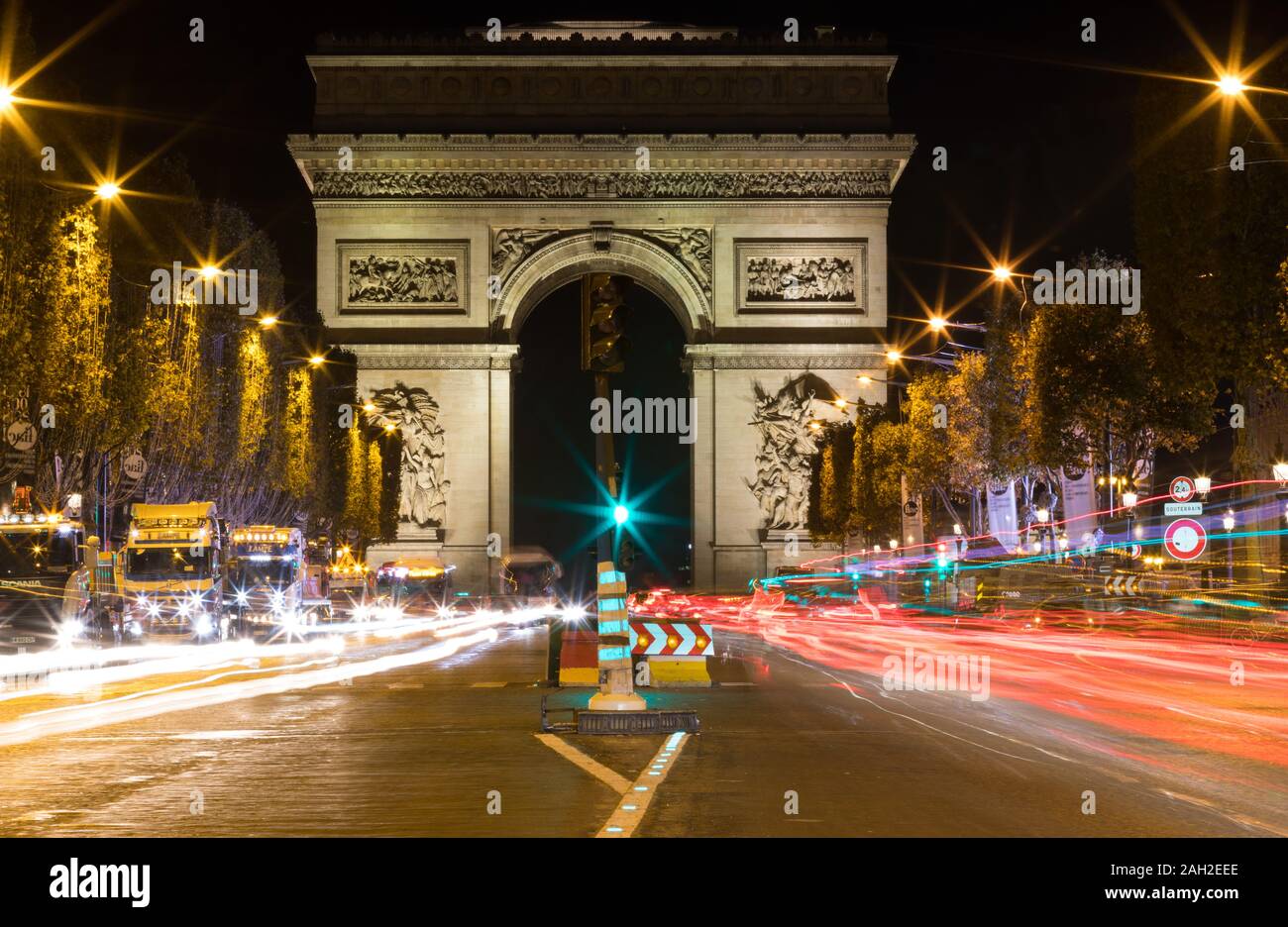 The Famous Arc de Triomphe in Paris, France in the Autumn of 2018 Stock ...