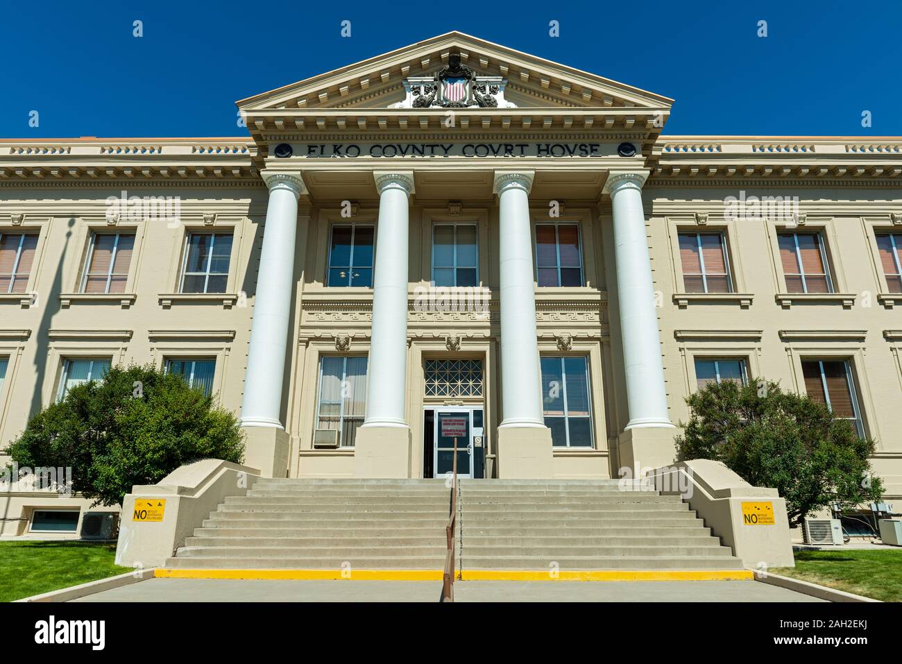 Elko county courthouse hi-res stock photography and images - Alamy