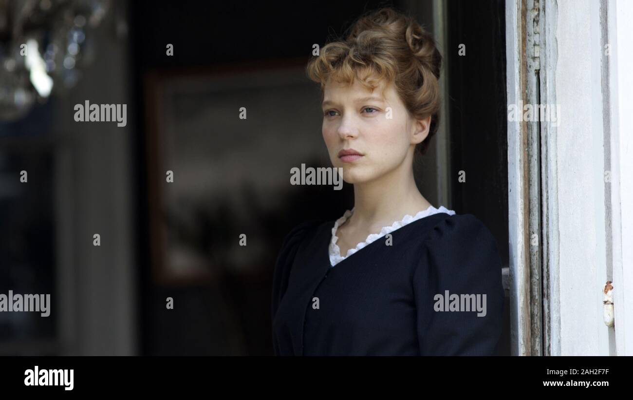 Lea seydoux diary of a chambermaid hi-res stock photography and images ...