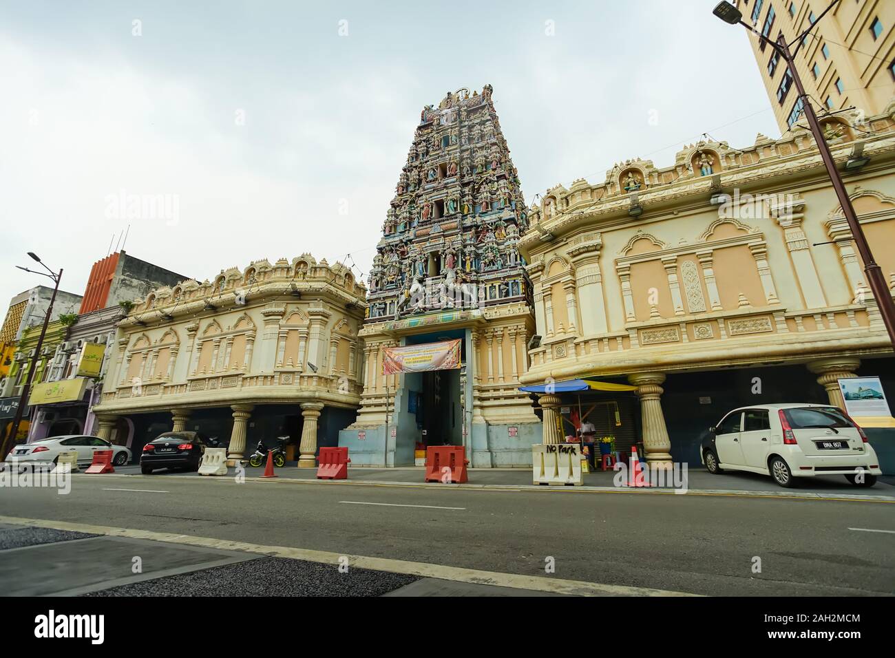 Kuala Lumpur, Malaysia - November 7, 2019: Beautiful Hindu temple named ...