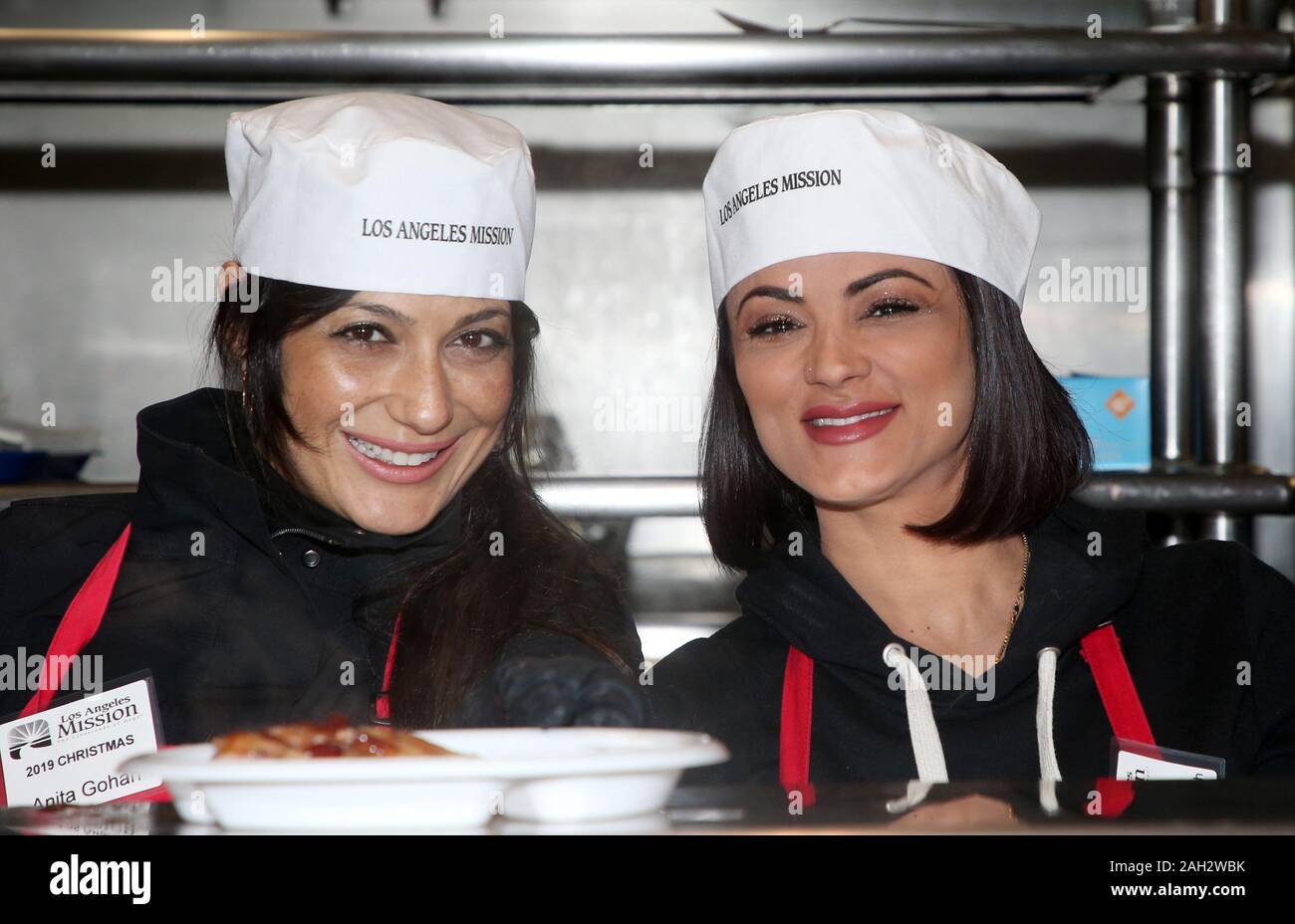 Los Angeles, Ca. 23rd Dec, 2019. Anita Gohari, Golnesa 'GG ...