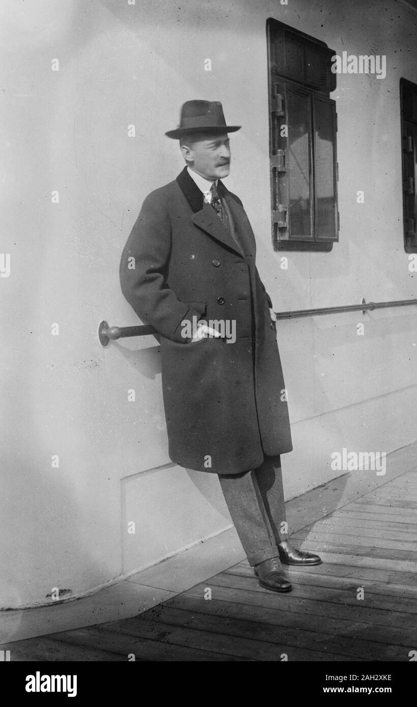 Prince alexis karageorgevich hi-res stock photography and images - Alamy