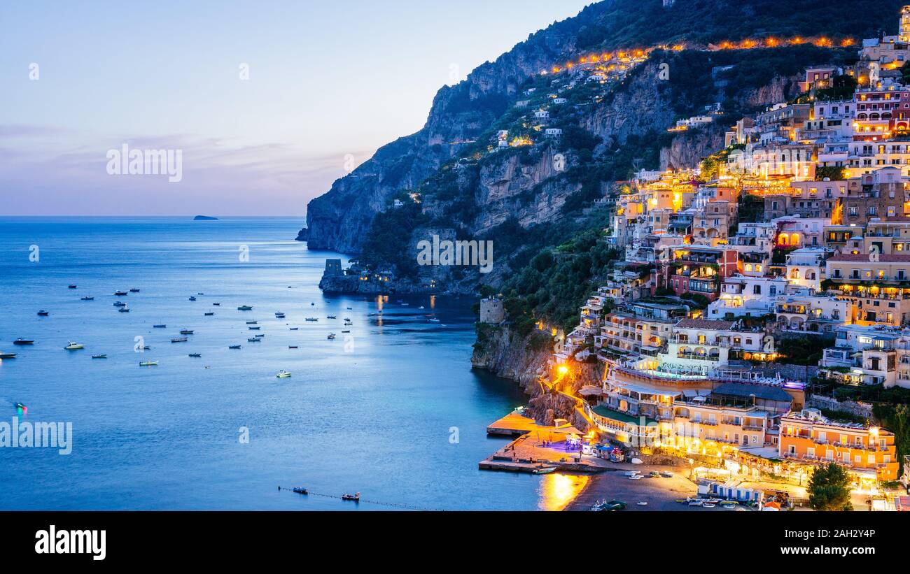 Amalfi coast road hi-res stock photography and images - Alamy