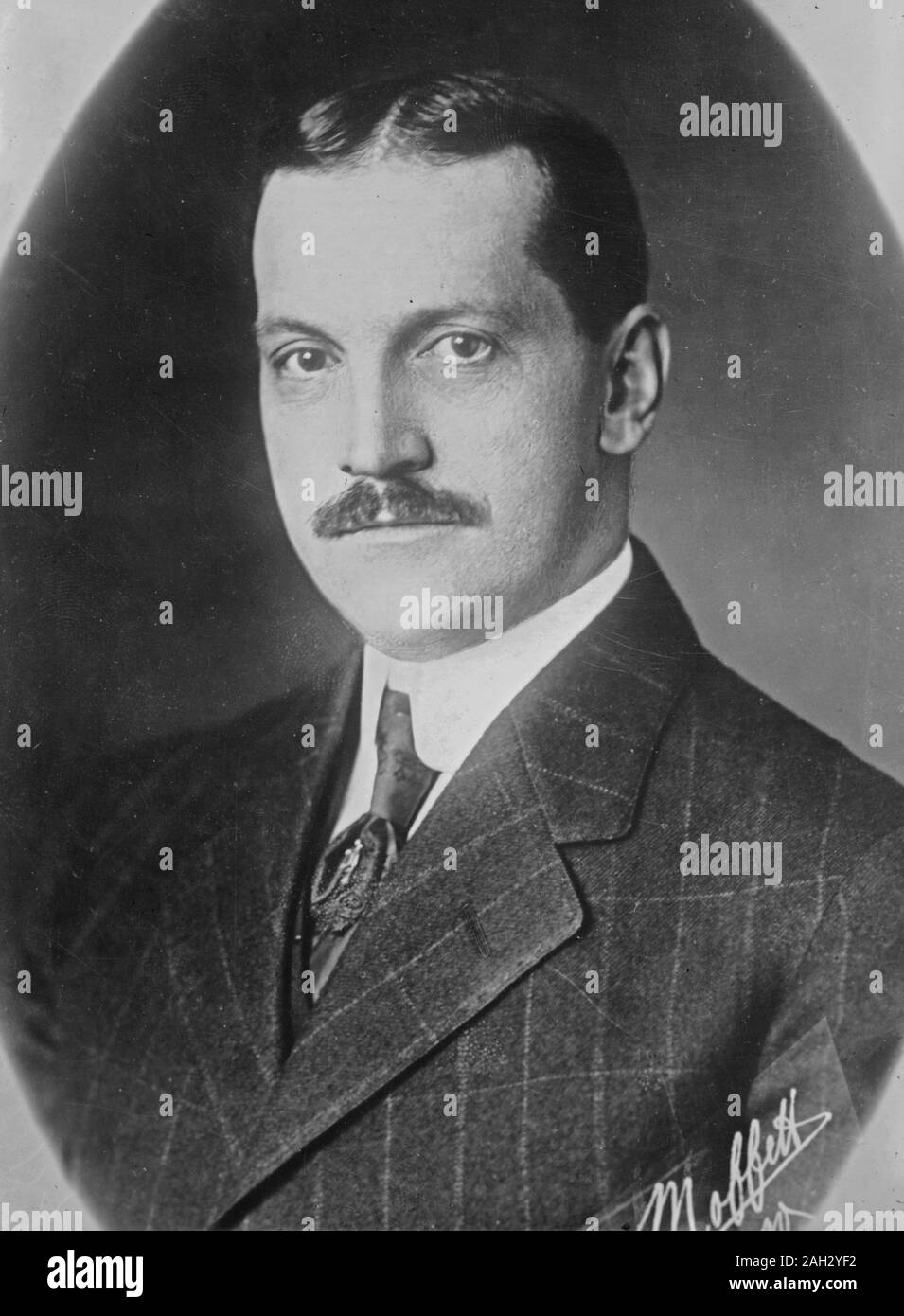 Harry wheeler Black and White Stock Photos & Images - Alamy