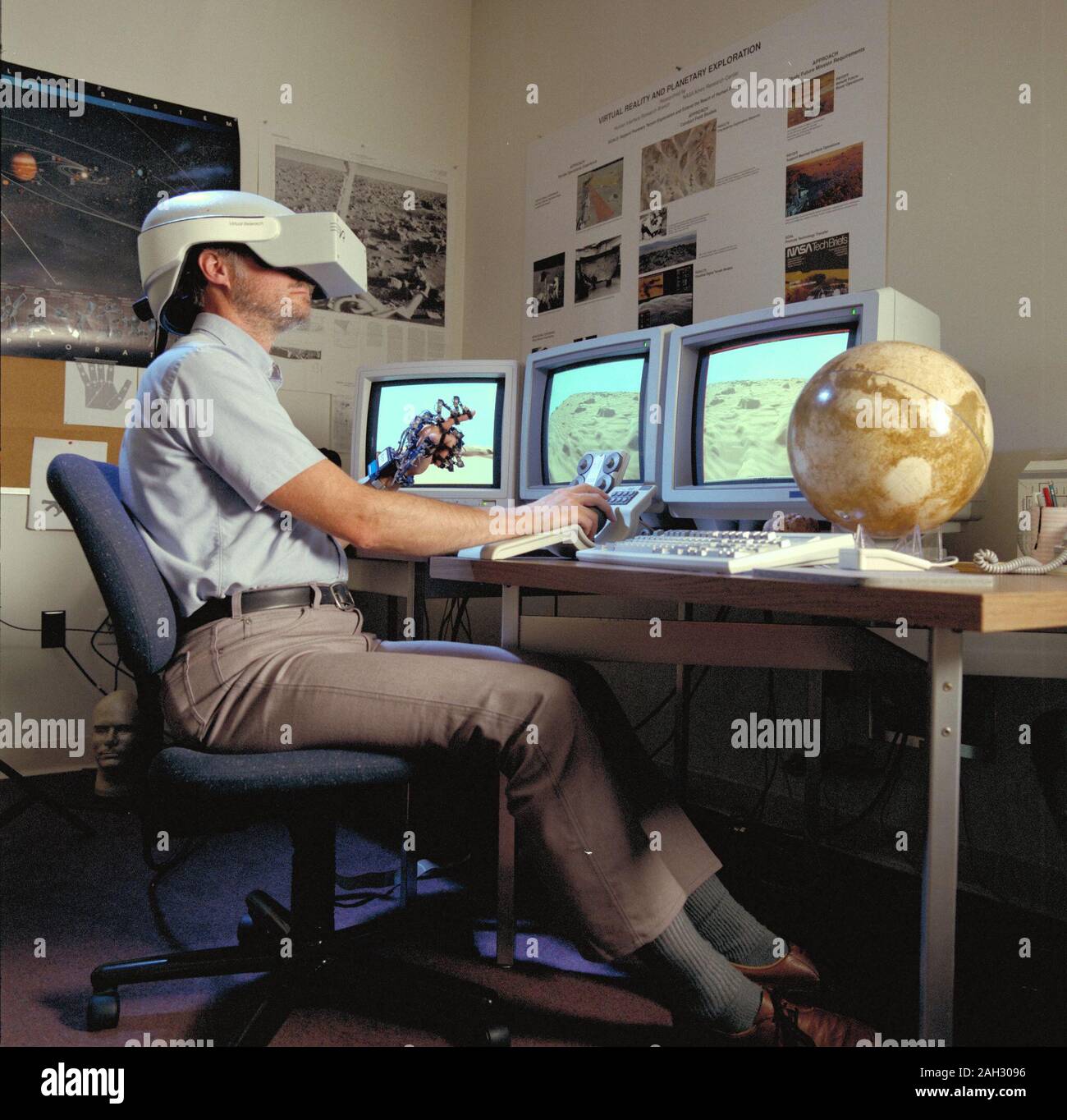 Virtual Environment Telepresence workstation, simulated Mars ...