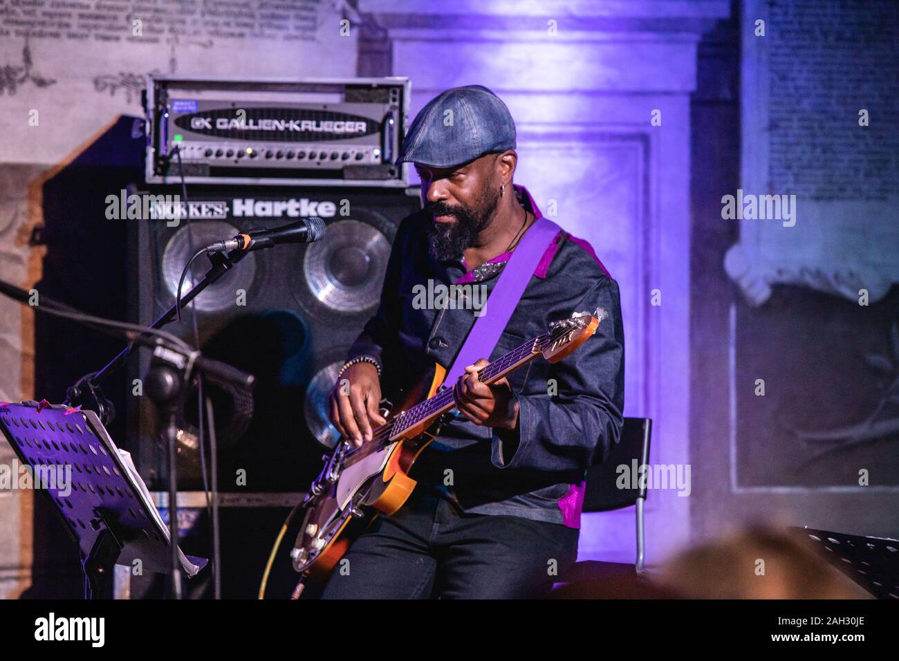 Marc Ribot during Marc Ribot - Songs of Resistance, Sala dei Giganti ...
