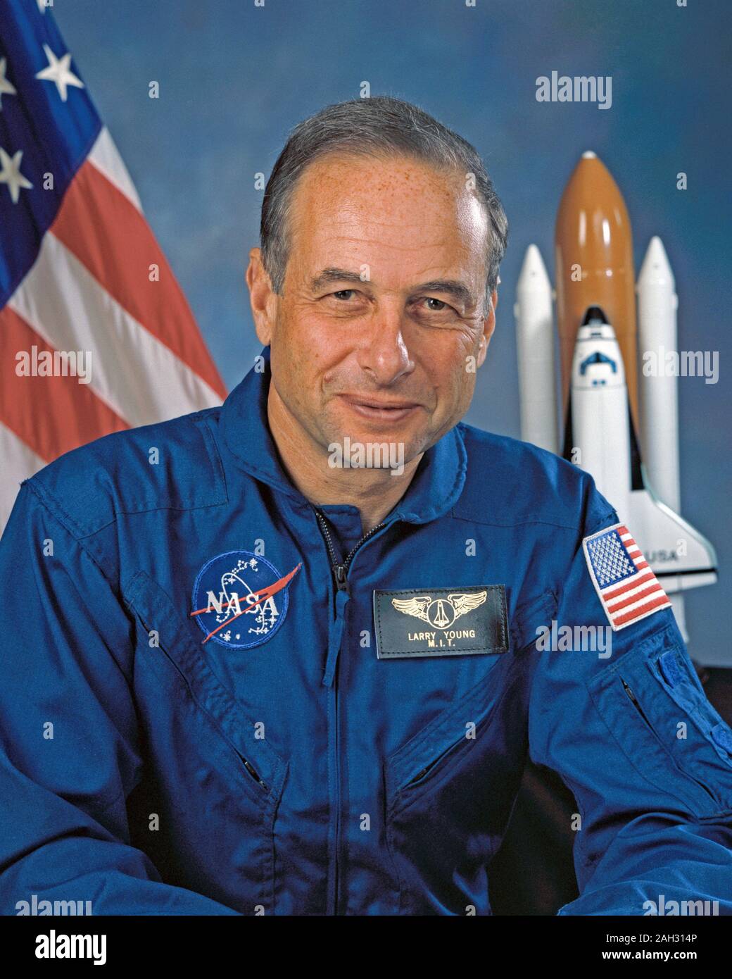 Offical portrait of STS-58 alternate payload specialist Lawrence Young ...
