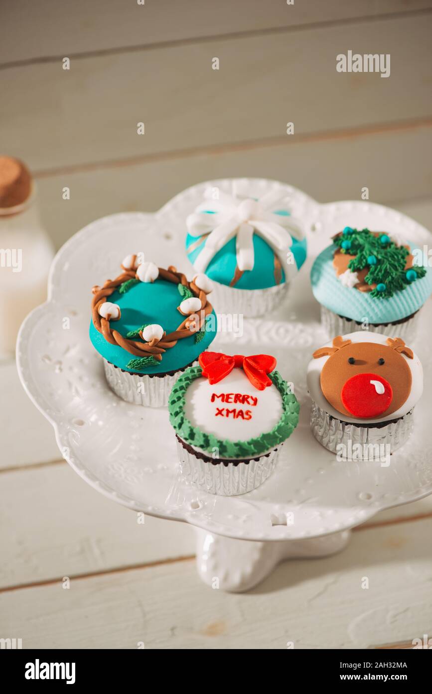 Red Green Food Theme