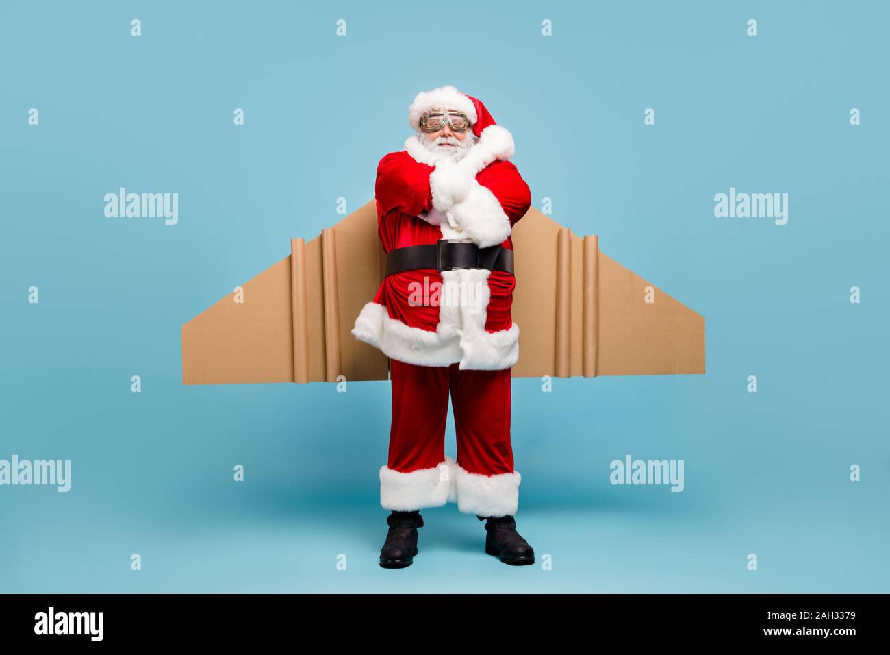 Air jet costume hi-res stock photography and images - Alamy