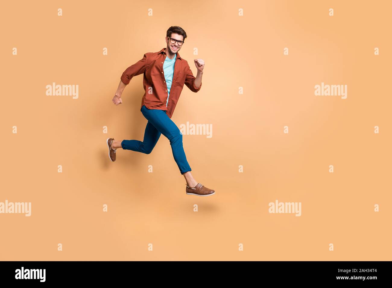 Full length body size view of nice attractive cheerful cheery strong ...