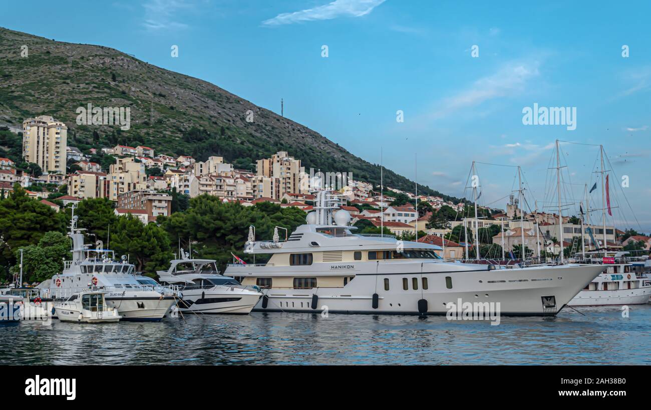 Dubrovnik gruz harbour hi-res stock photography and images - Alamy