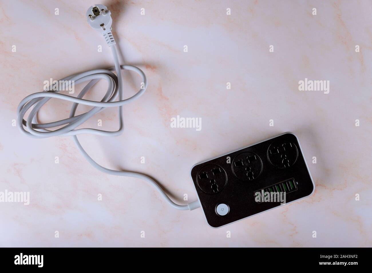 Extension 3 pin plug universal electric socket wire with USB hub for ...