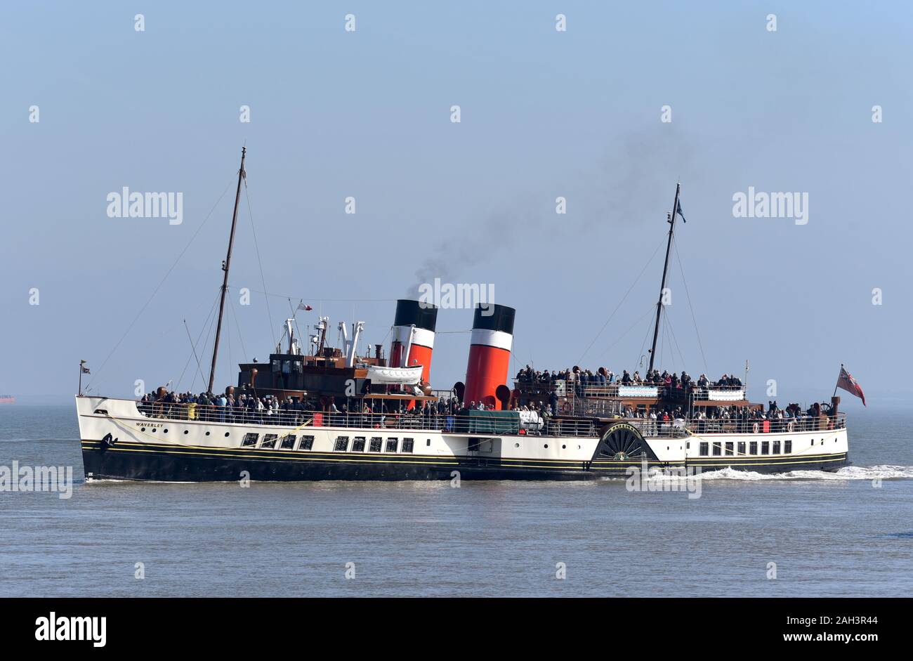 The Waverley was launched in 1946 is the last oceangoing passenger ...
