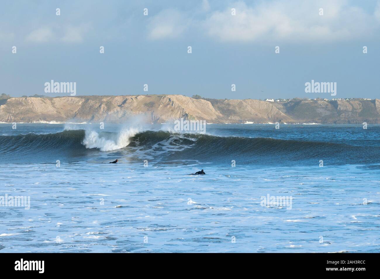 Surfing at Oxwich Bay, Gower Stock Photo - Alamy