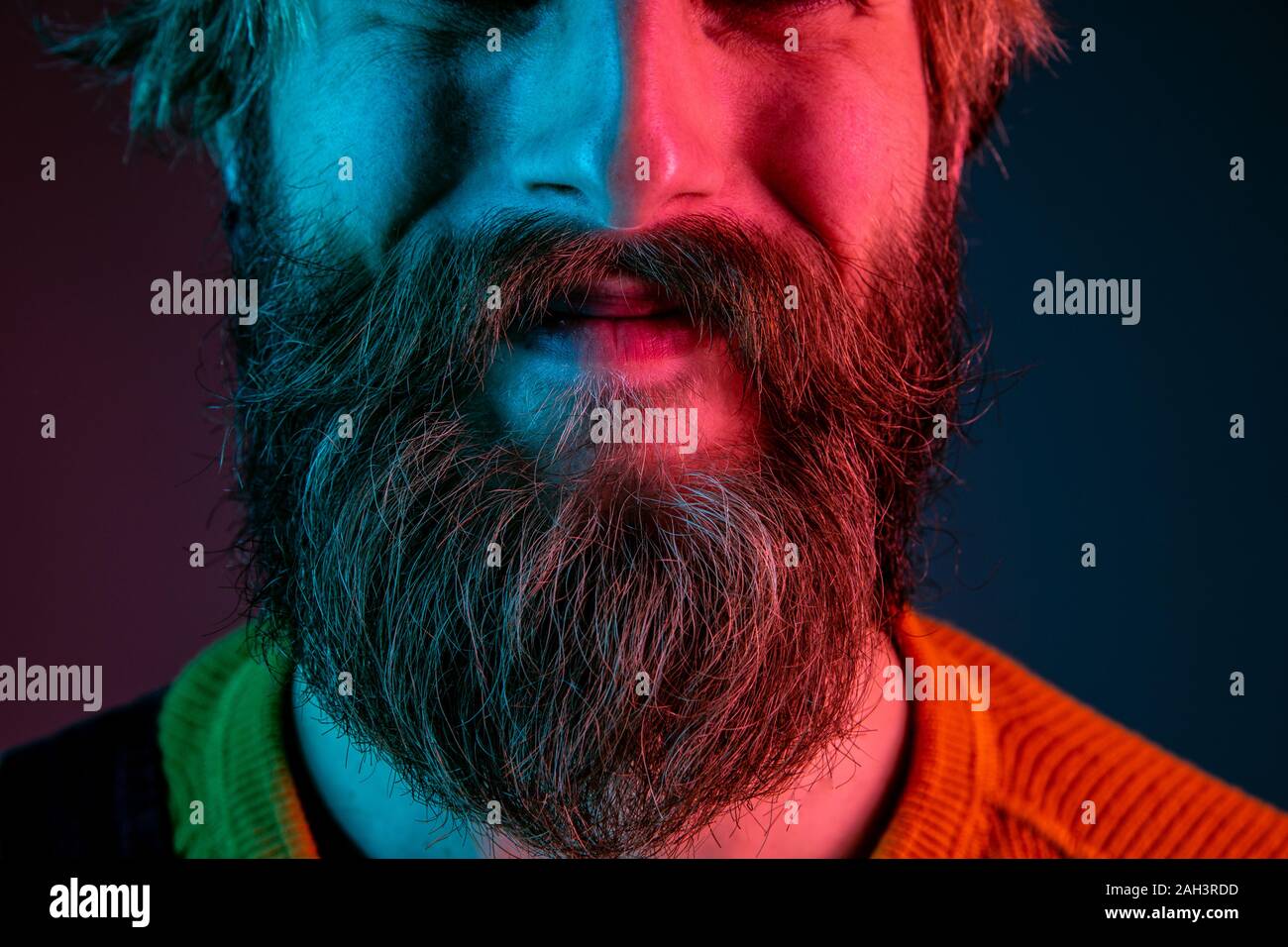 Well kept beard hi-res stock photography and images - Alamy