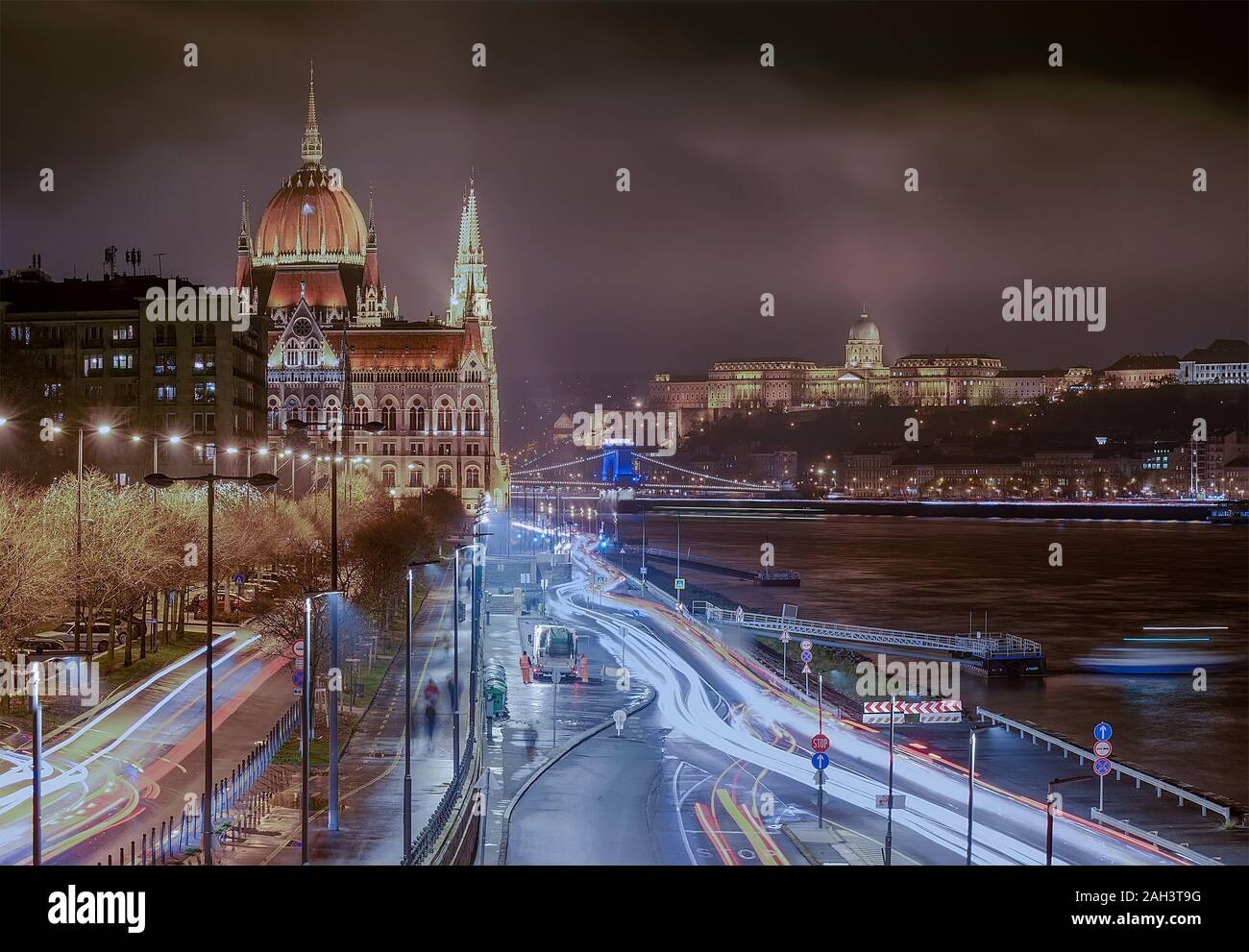 Hungarian parliament with traffic lights, buda castle and Szechenyi ...
