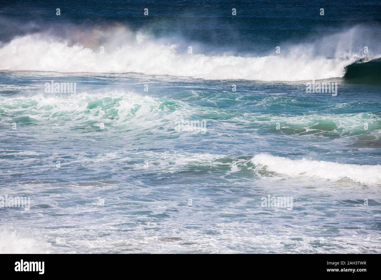 Blue ocean waves. Big waves at sunny day. Atlantic ocean, Florida, USA ...