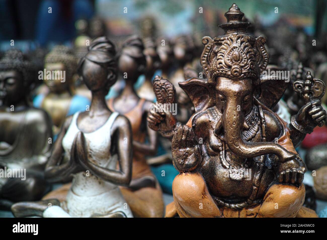 Ubud, Indonesia - 28 5 2019: religious idols for sale in a Balinese ...
