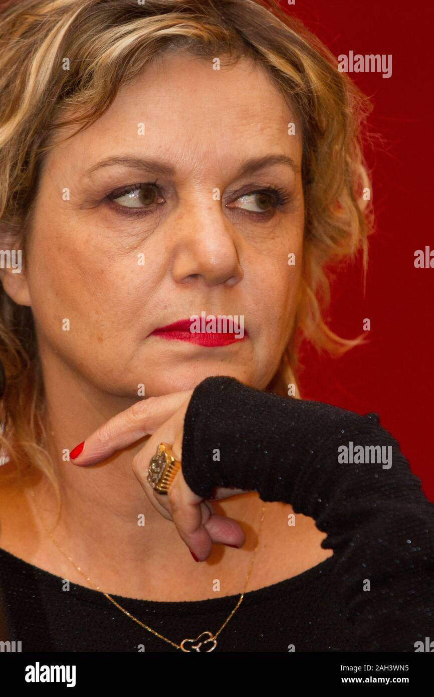 Babe film hi-res stock photography and images - Alamy