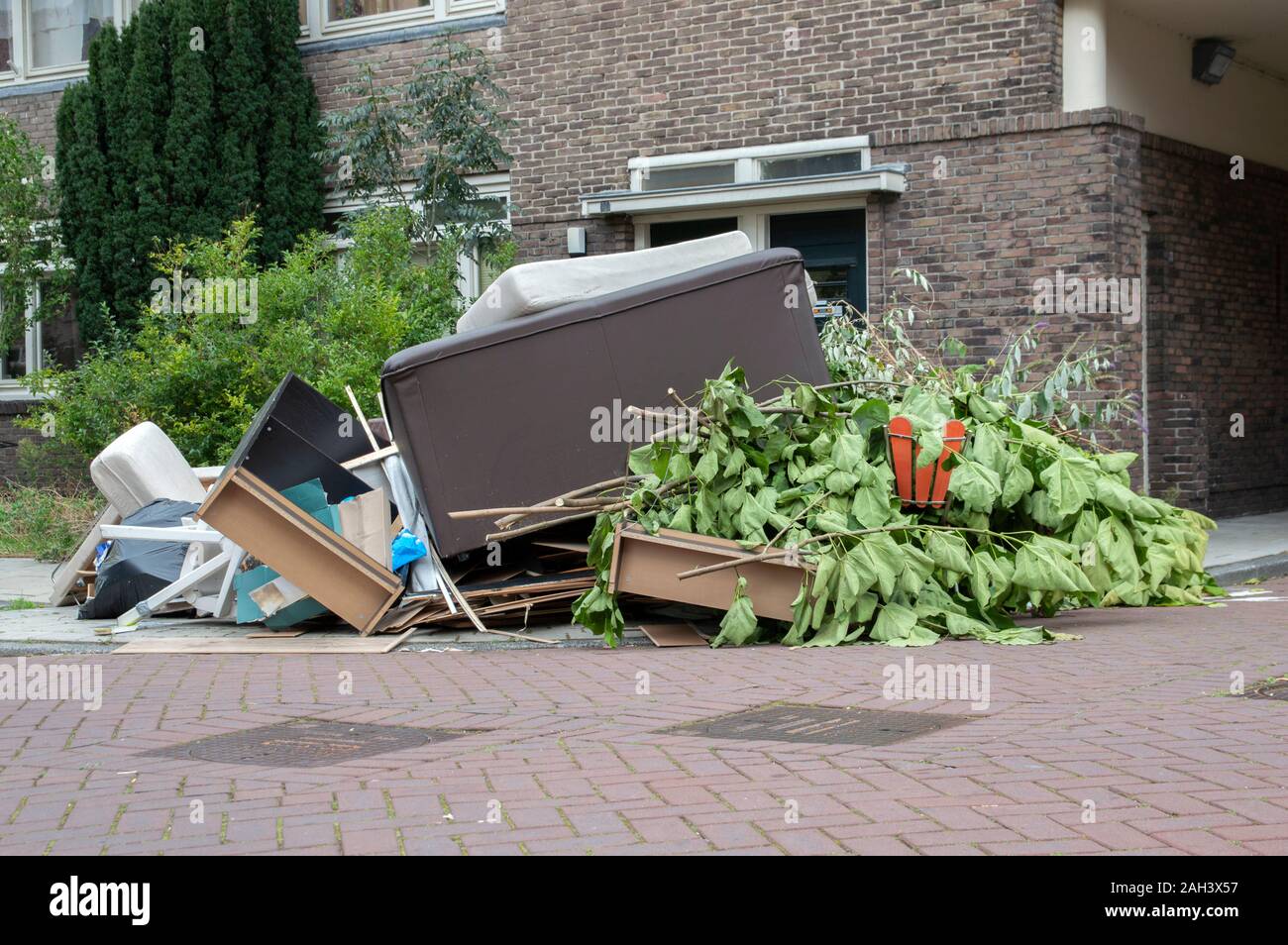 Throwing Trash Away At Betondorp Amsterdam The Netherlands 2019 Stock ...