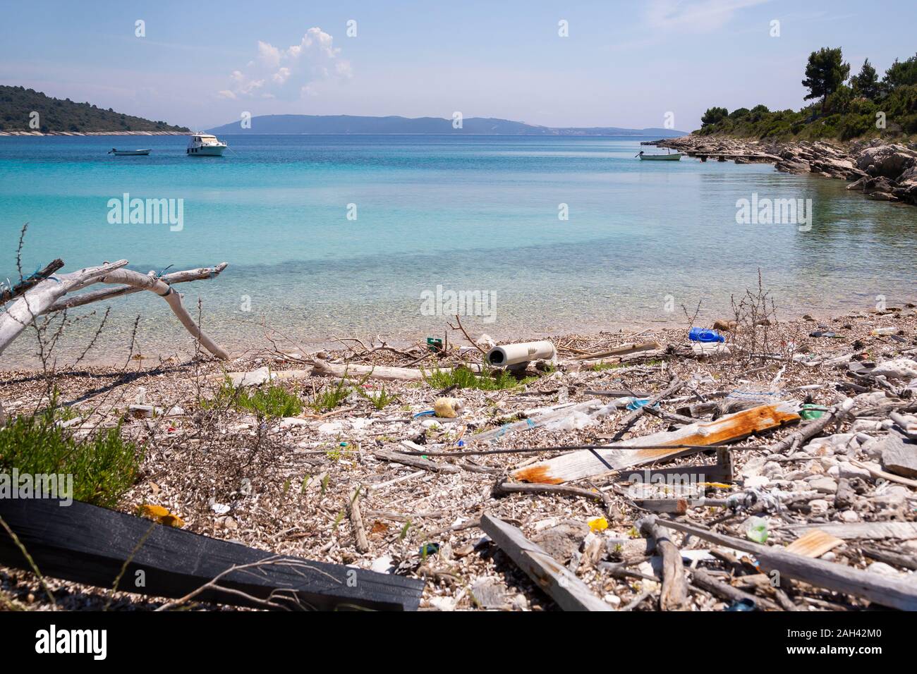 Croatia, Split, Coastal beach covered in trash Stock Photo - Alamy
