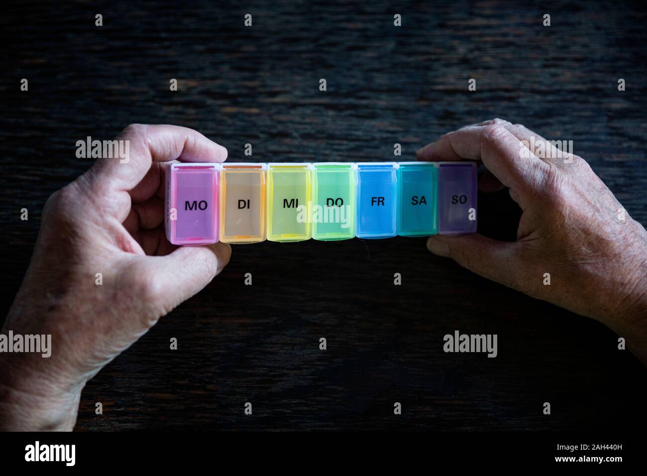 Medication dispensing box hi-res stock photography and images - Alamy