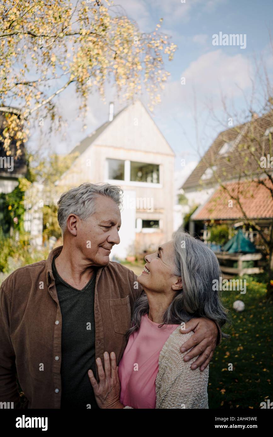 Middle class couple happy hi-res stock photography and images - Alamy