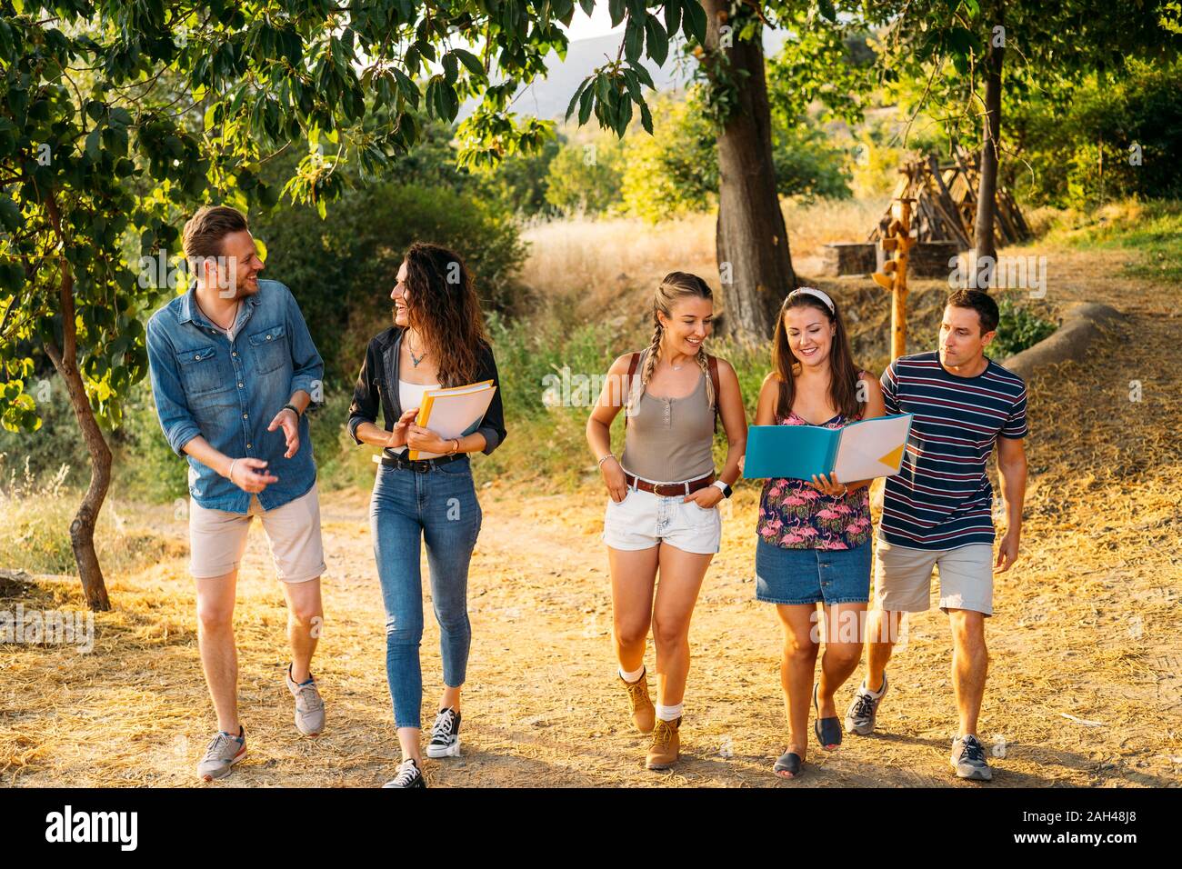 Intelligence community hi-res stock photography and images - Alamy