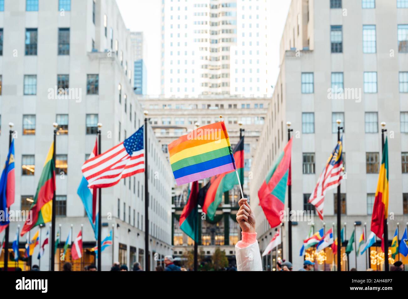 Lgbt flag american flag hi-res stock photography and images - Alamy