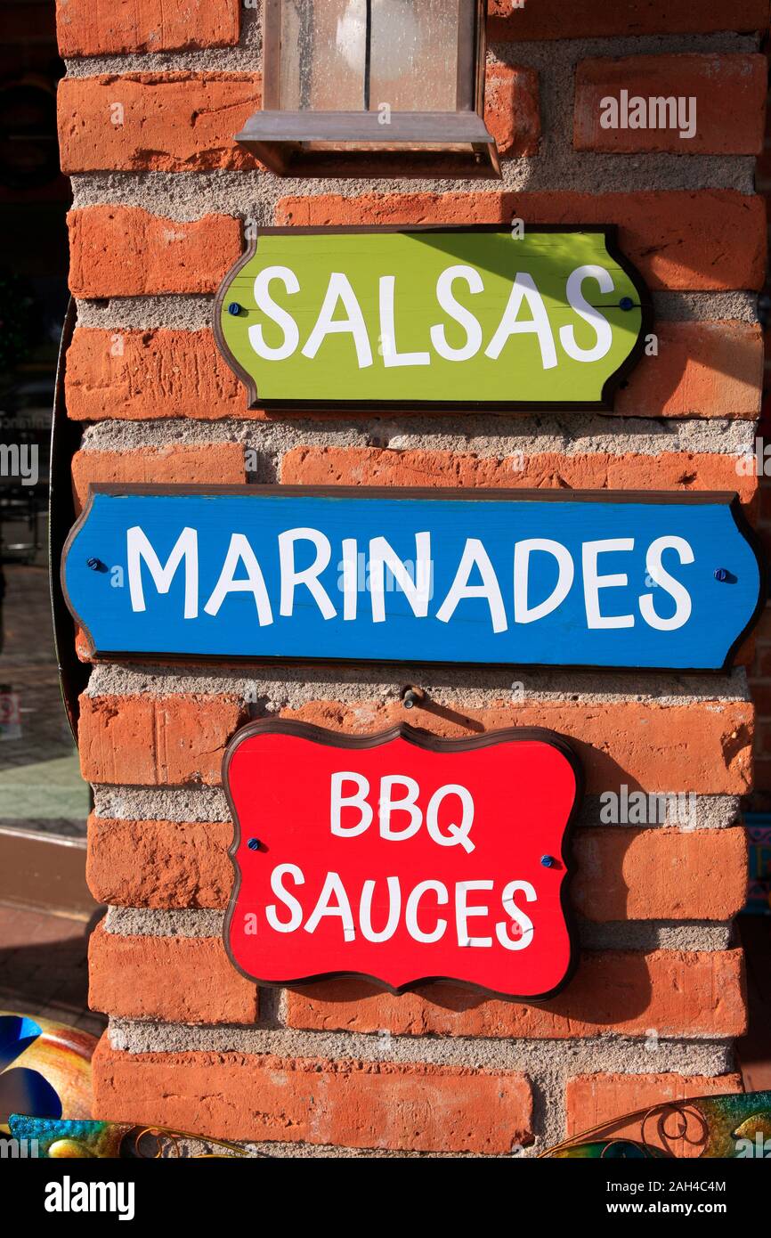 Green plaques hi-res stock photography and images - Alamy