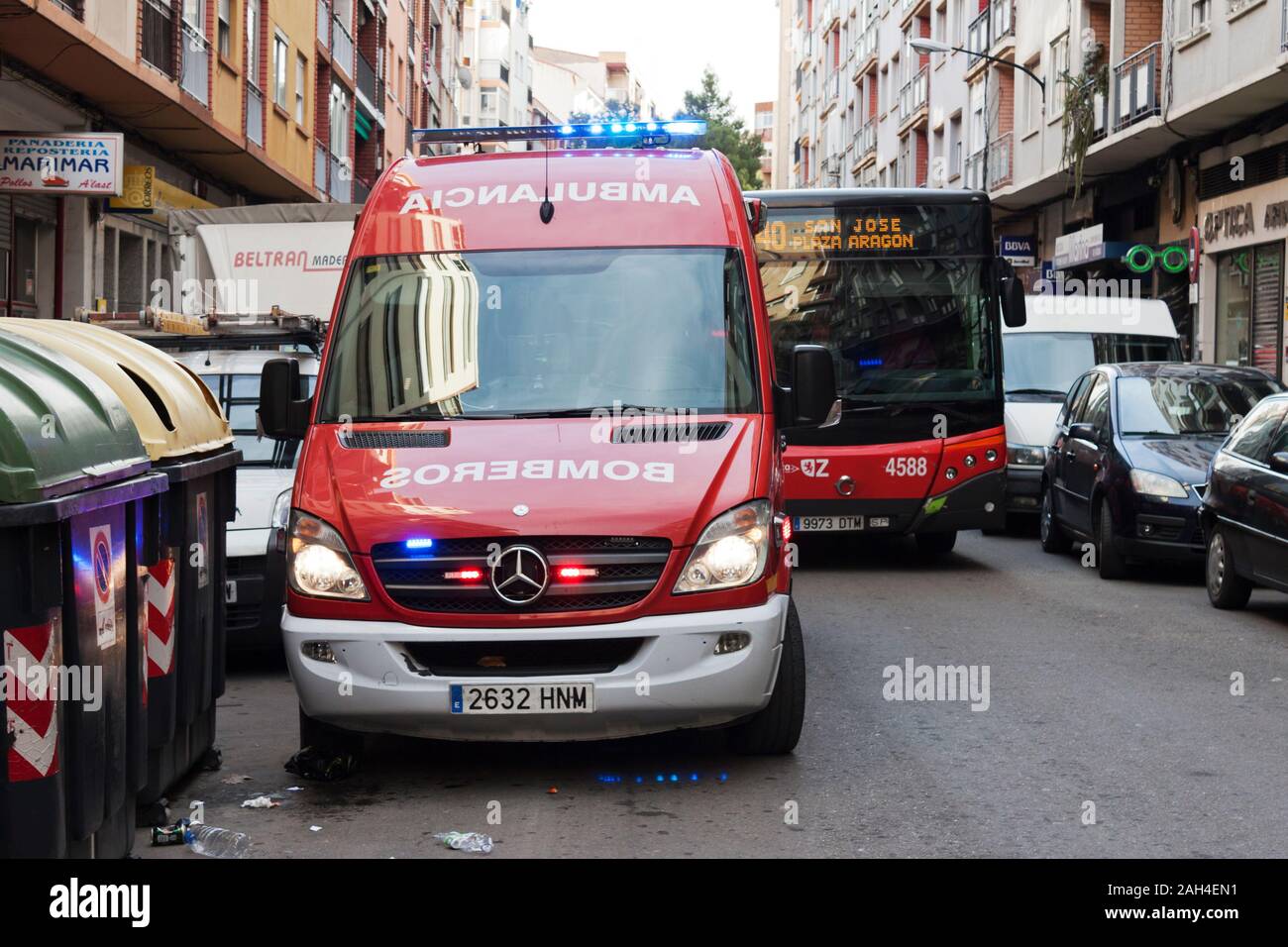 Spanish emergency ambulance hi-res stock photography and images - Alamy