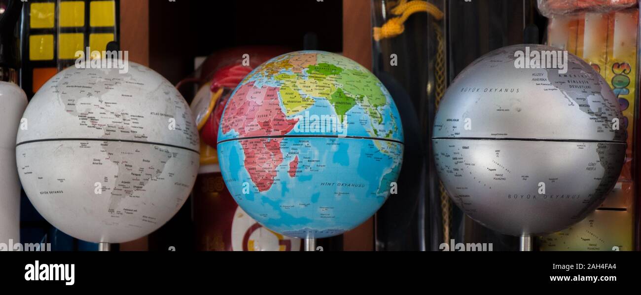 Globe travel types hi-res stock photography and images - Alamy