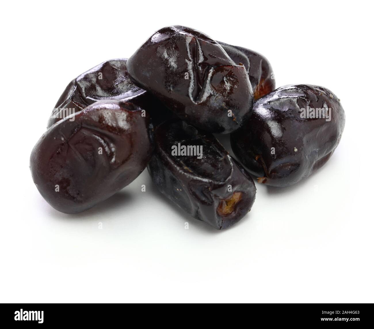 iranian mazafati dates isolated on white background Stock Photo - Alamy