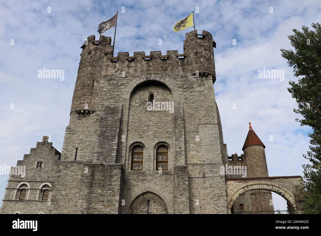 Medieval Castle of Gravensteen, in the city of Ghen Stock Photo - Alamy